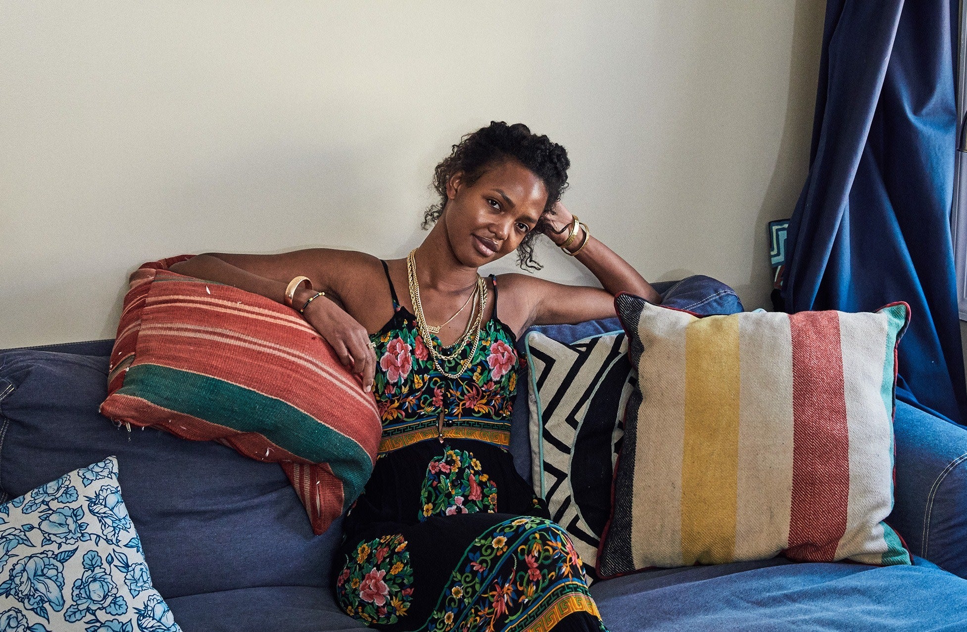 Megan O'Neill – Gossamer